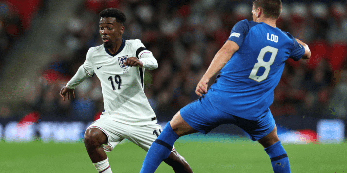 Manchester United interested in re-signing former midfielder