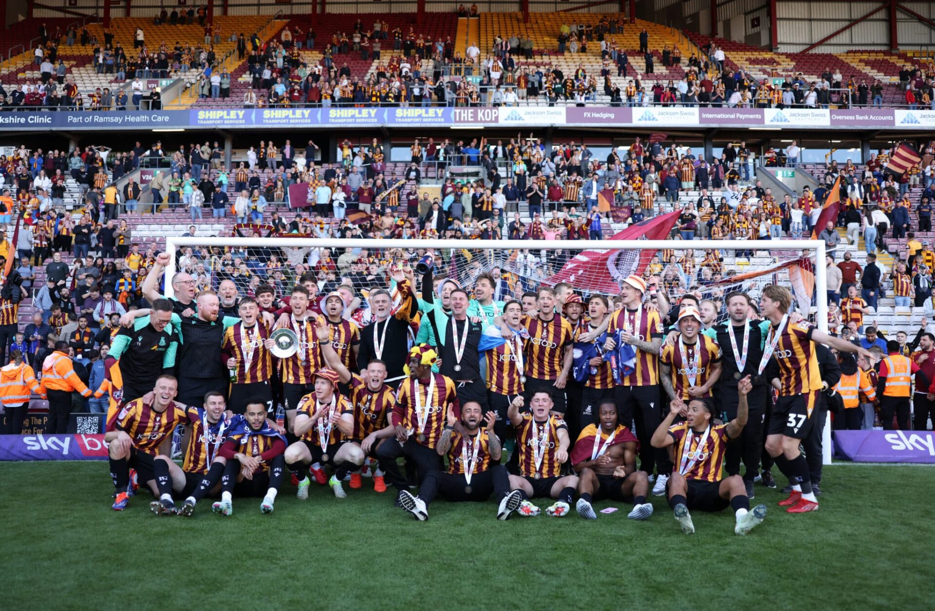 Dramatic Bradford City promotion sparks 3 pitch invasions