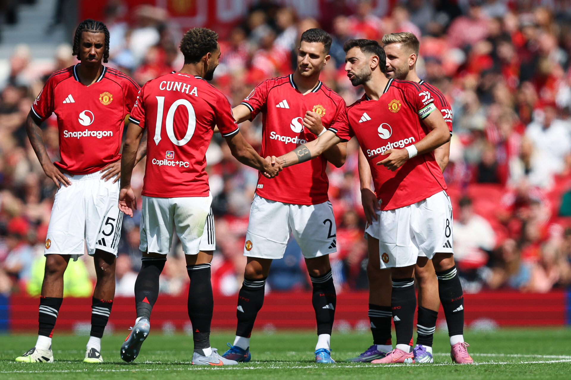 Manchester United vs Arsenal – Match preview and team news
