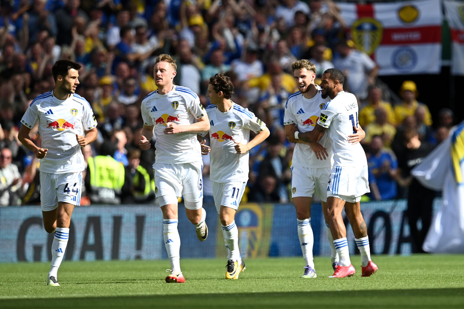 Premier League Preview: The fans’ view – Leeds United