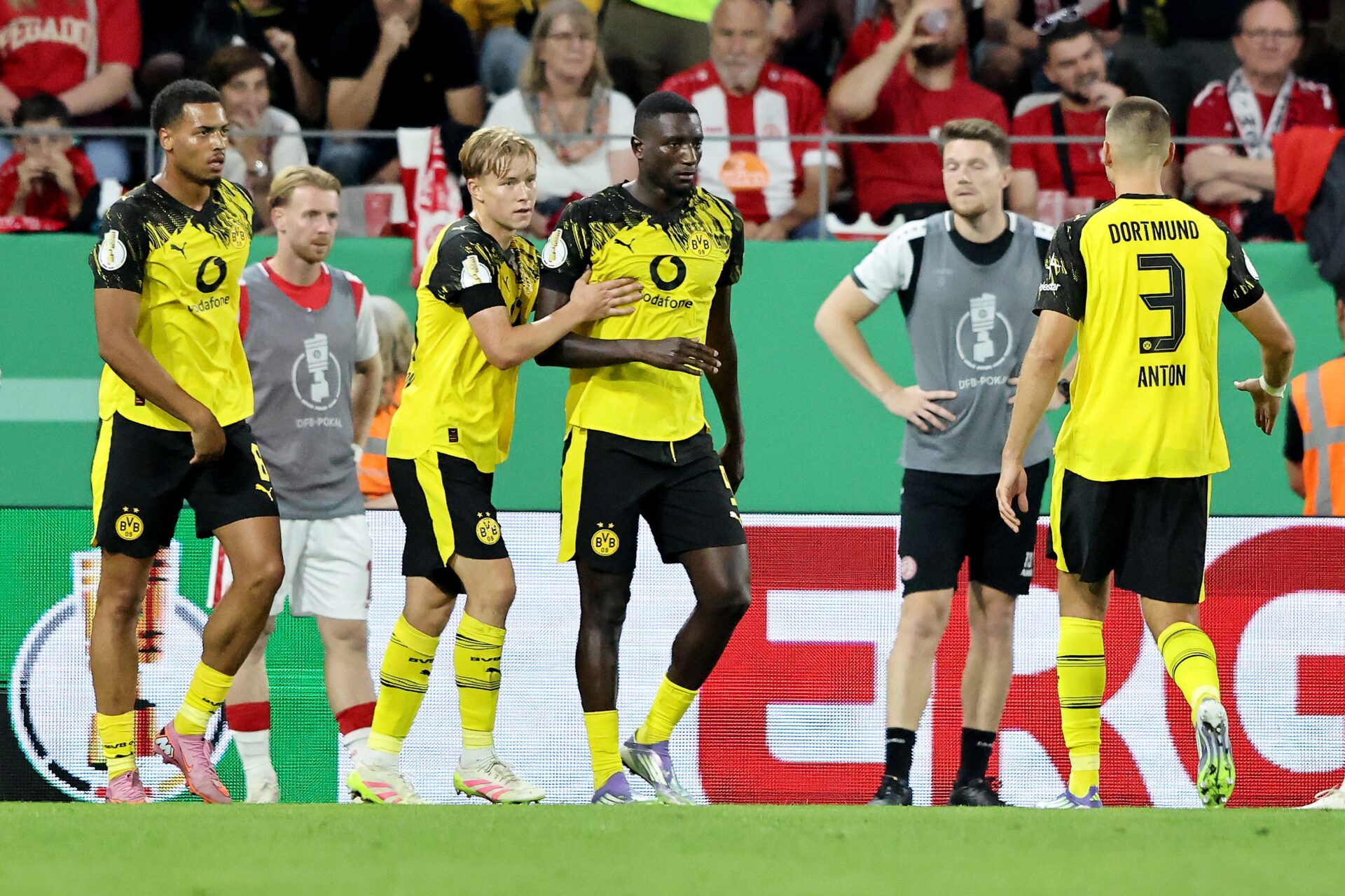 St. Pauli vs Borussia Dortmund – Match preview and team news