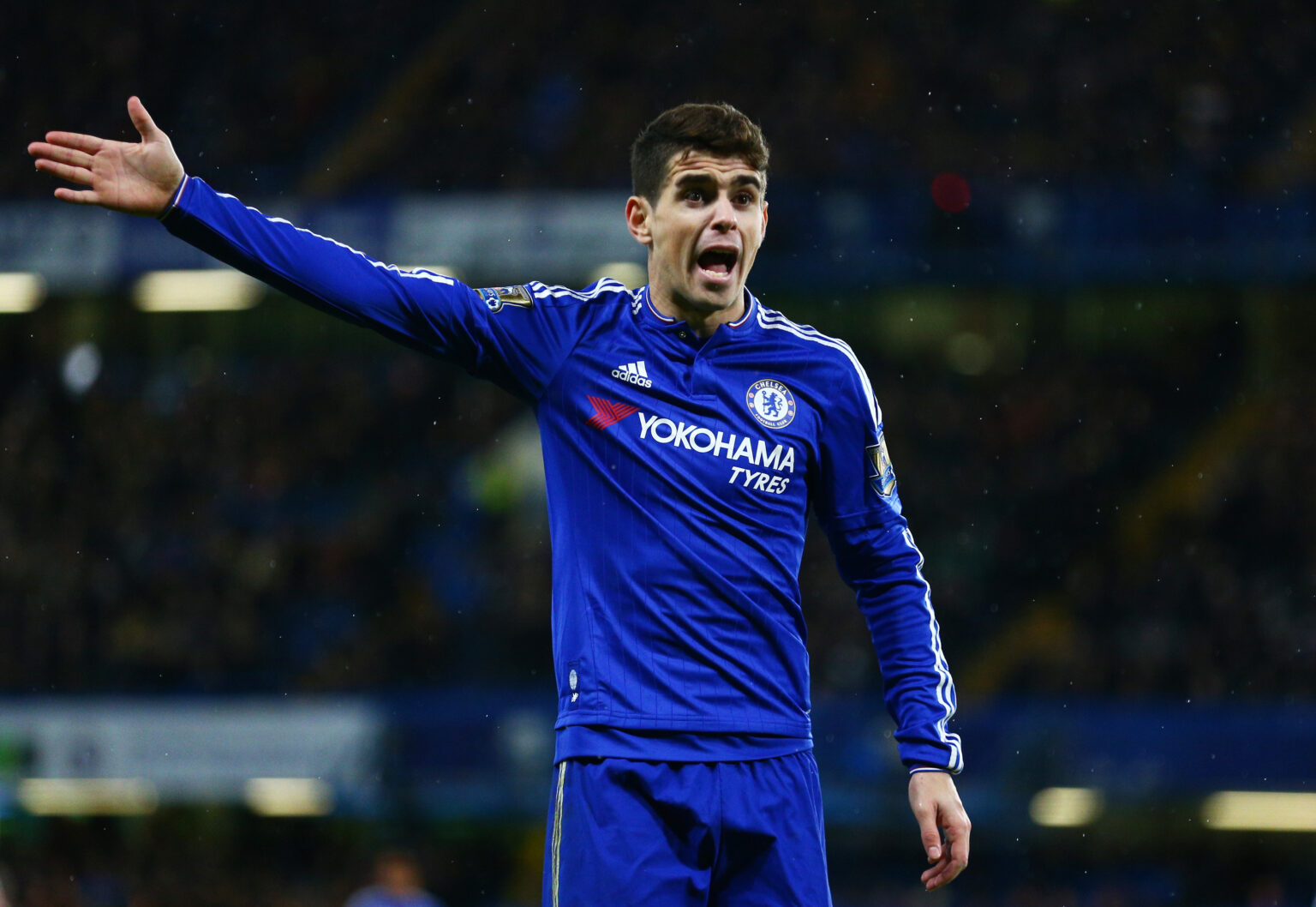 Ex-Chelsea midfielder Oscar suffers heart issue