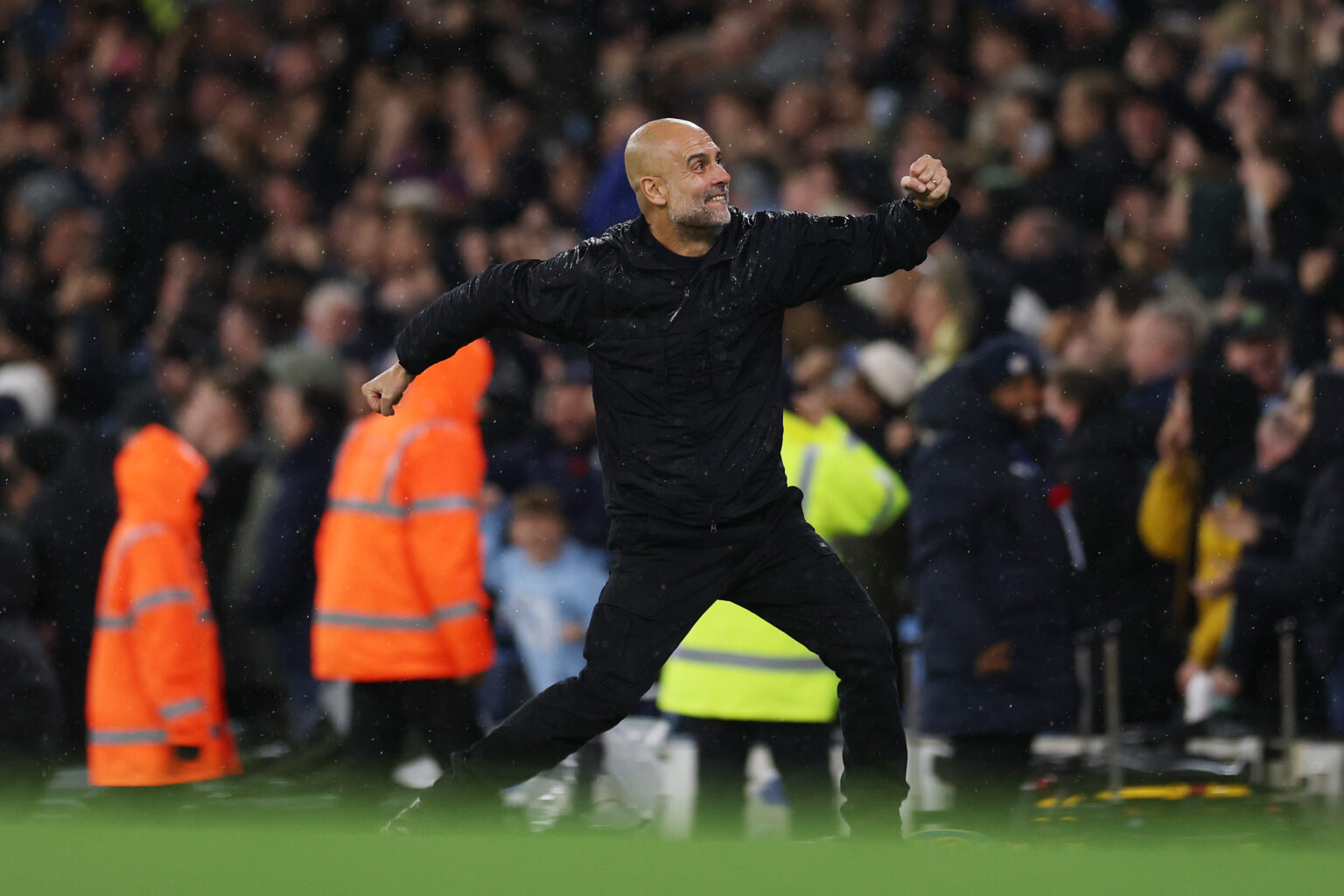 Guardiola salutes Man City stars after Liverpool win