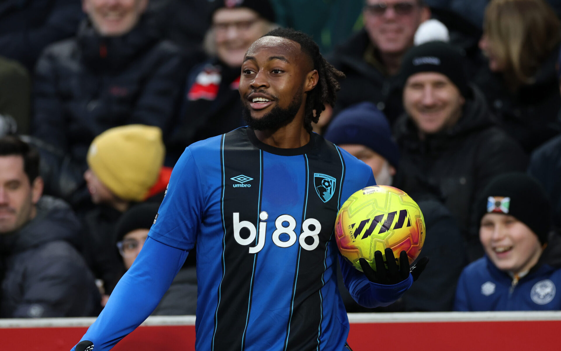 When does the 2026 January transfer window open?