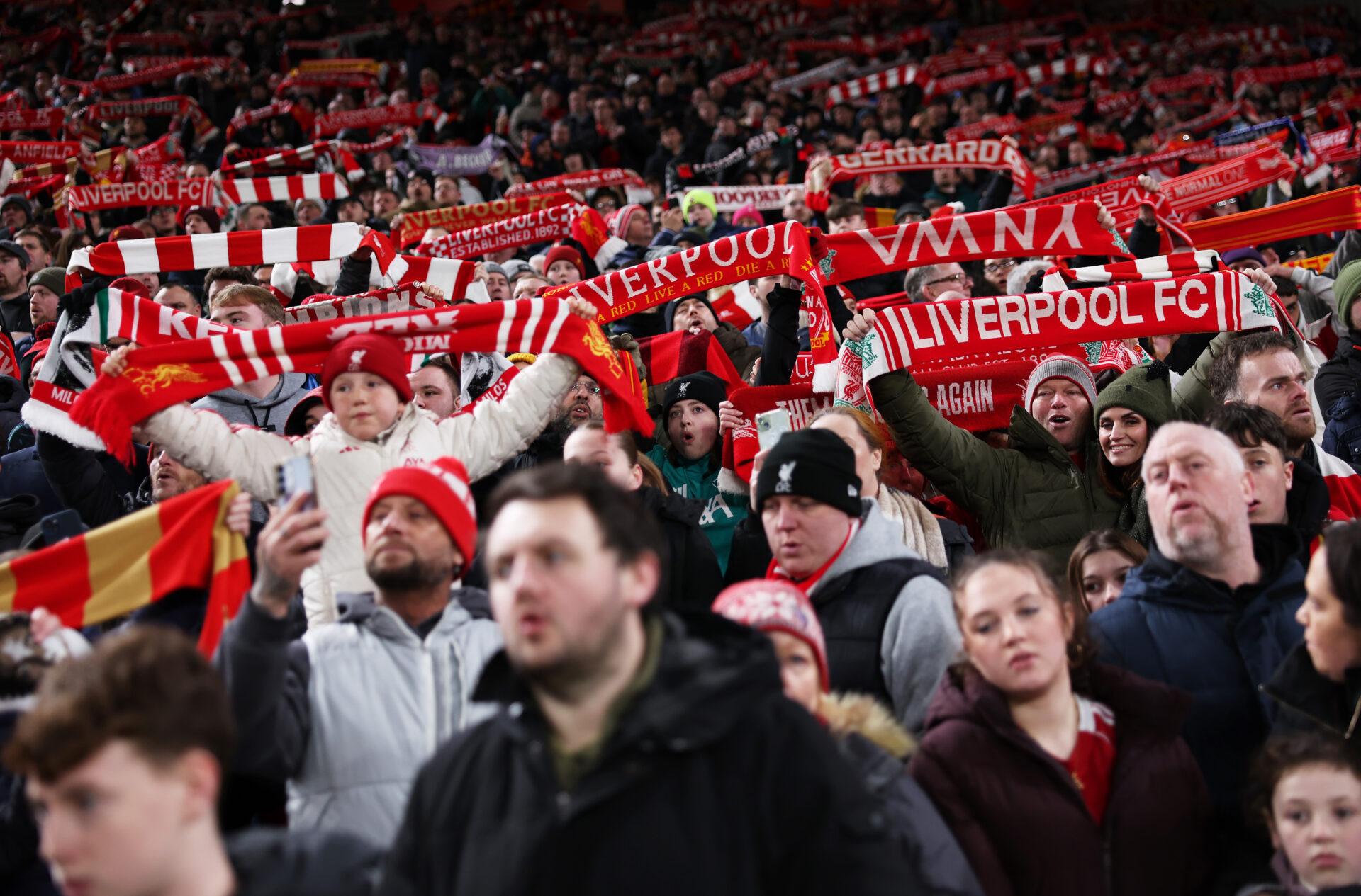 Rush backs Anfield atmosphere to help Liverpool in UCL
