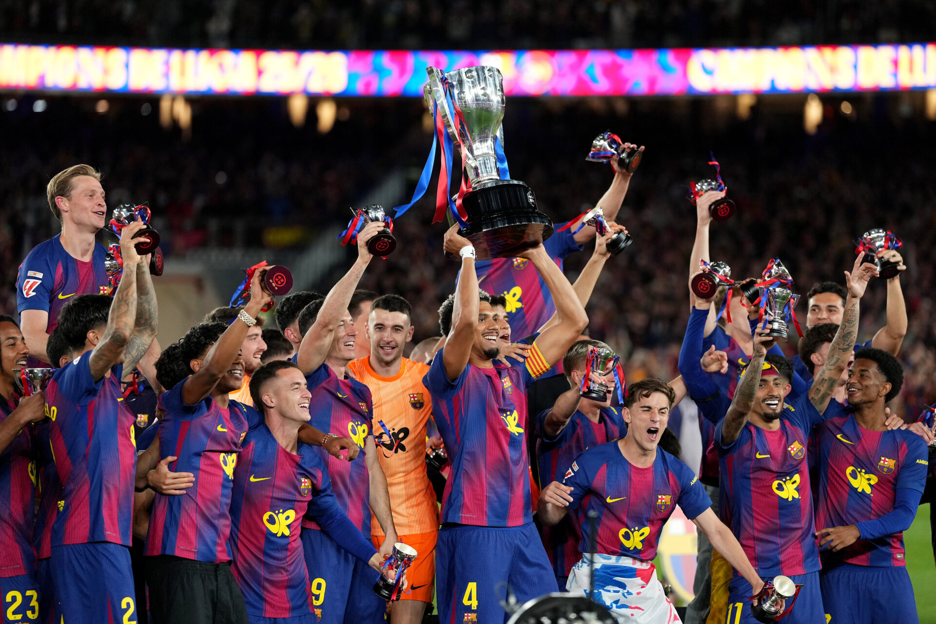 Barcelona Predicted Lineup And Team News Vs Deportivo Alaves